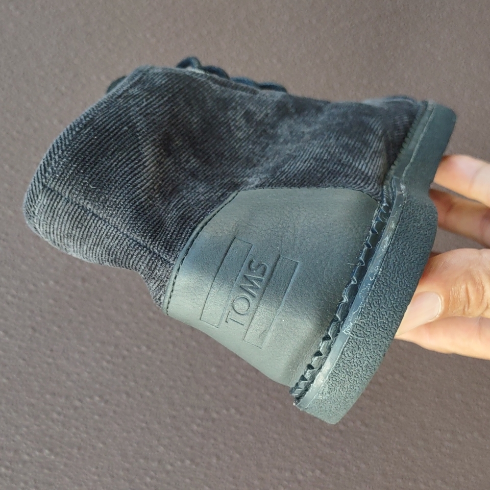 Toms Men's Classic Lace Up Black Corduroy Chukka Boot… - Gem